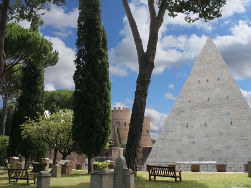 Hidden Rome Tour: 3 spectacular sites | Through Eternity Tours