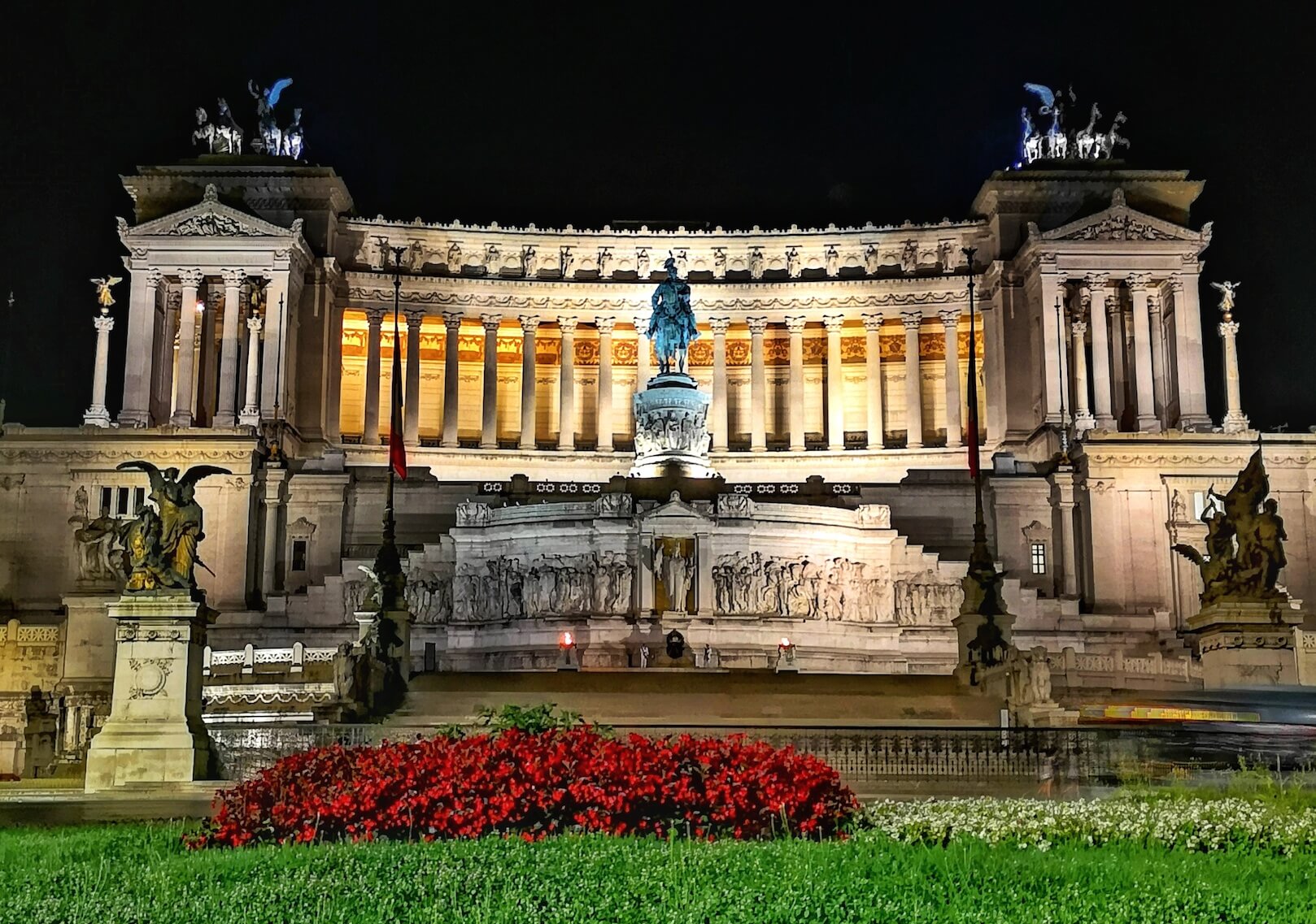 Rome Night Private Tour by Car - Through Eternity Tours