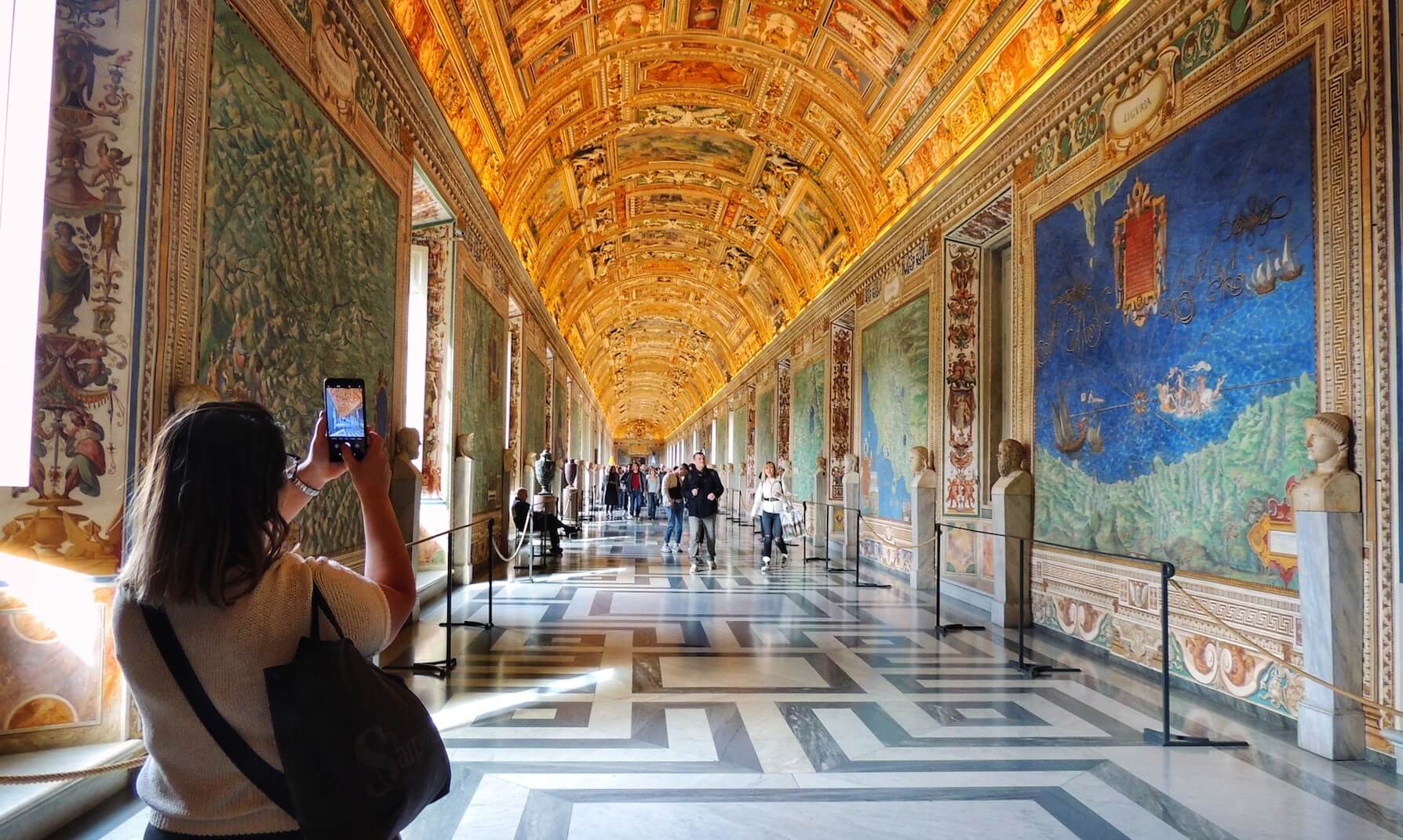 Private Essential Sistine Chapel, Vatican Museums & St. Peter's ...