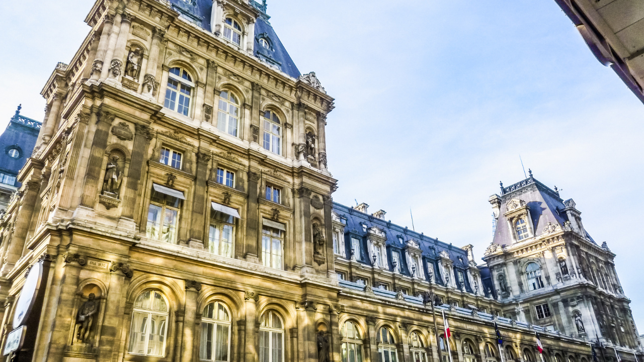 Essential Paris Tour / Through Eternity Tours - Through Eternity Tours