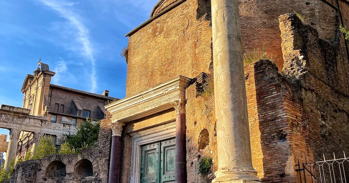 Roman Forum Buildings